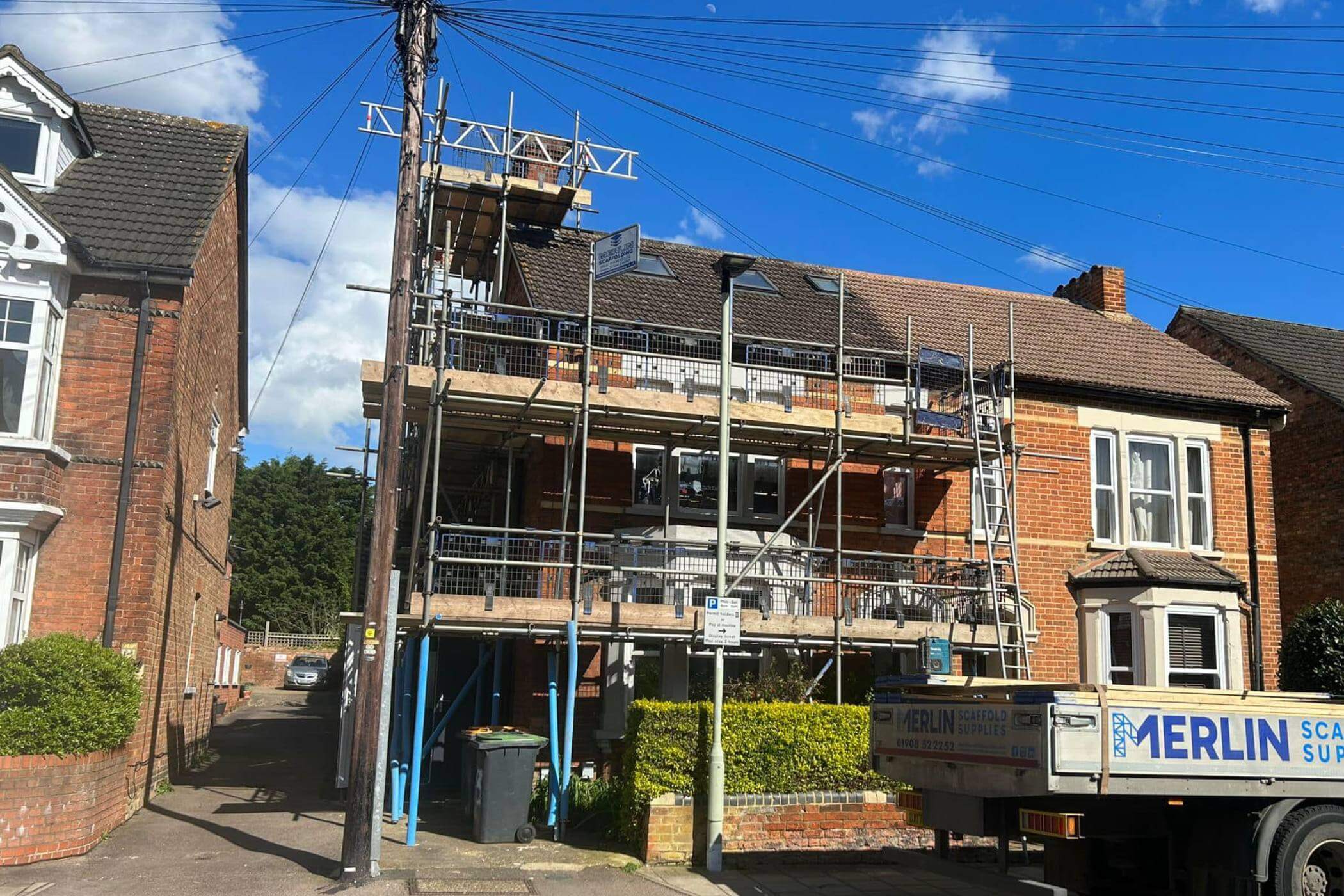 Scaffolding Guide: How Long Does It Take To Put Scaffolding Up?